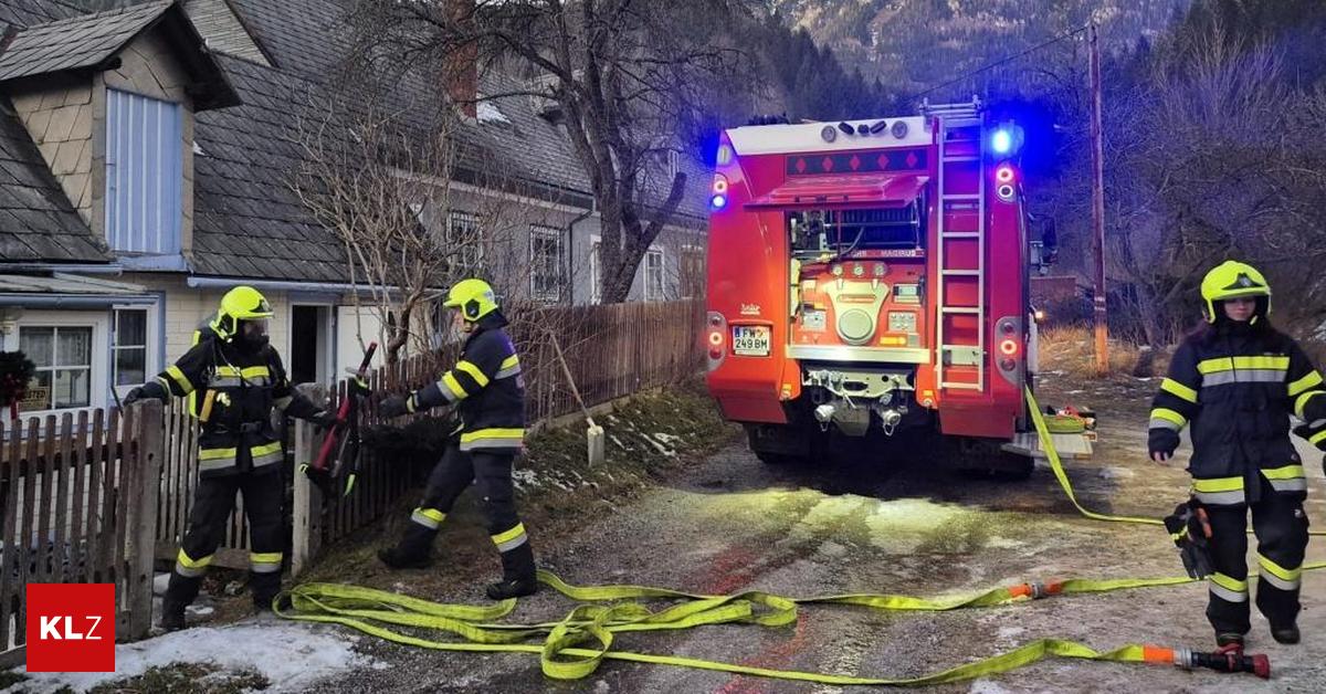 Um den Jahreswechsel: Vermisste Person, Zimmerbrand und Unfall auf S 6: Feuerwehren gefordert